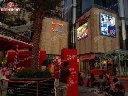 Dự Án Vincom Landmark 81 - Thi Công Bảng Biển TTTM